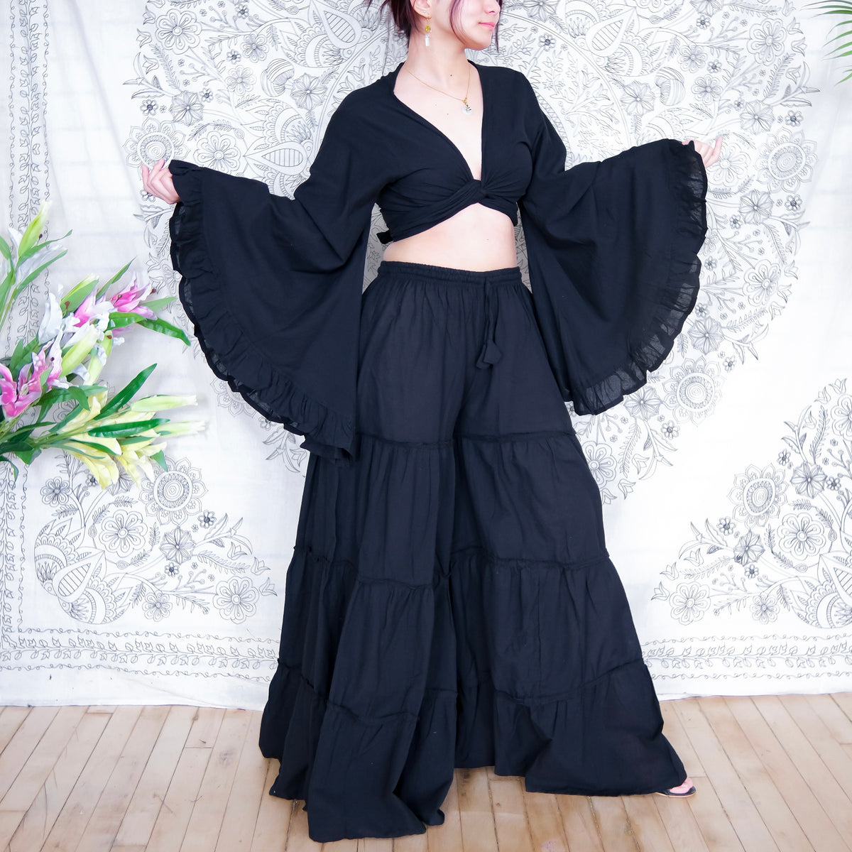Flowy Tiered Cotton Pants with Ruffle Top – karmanepalcrafts