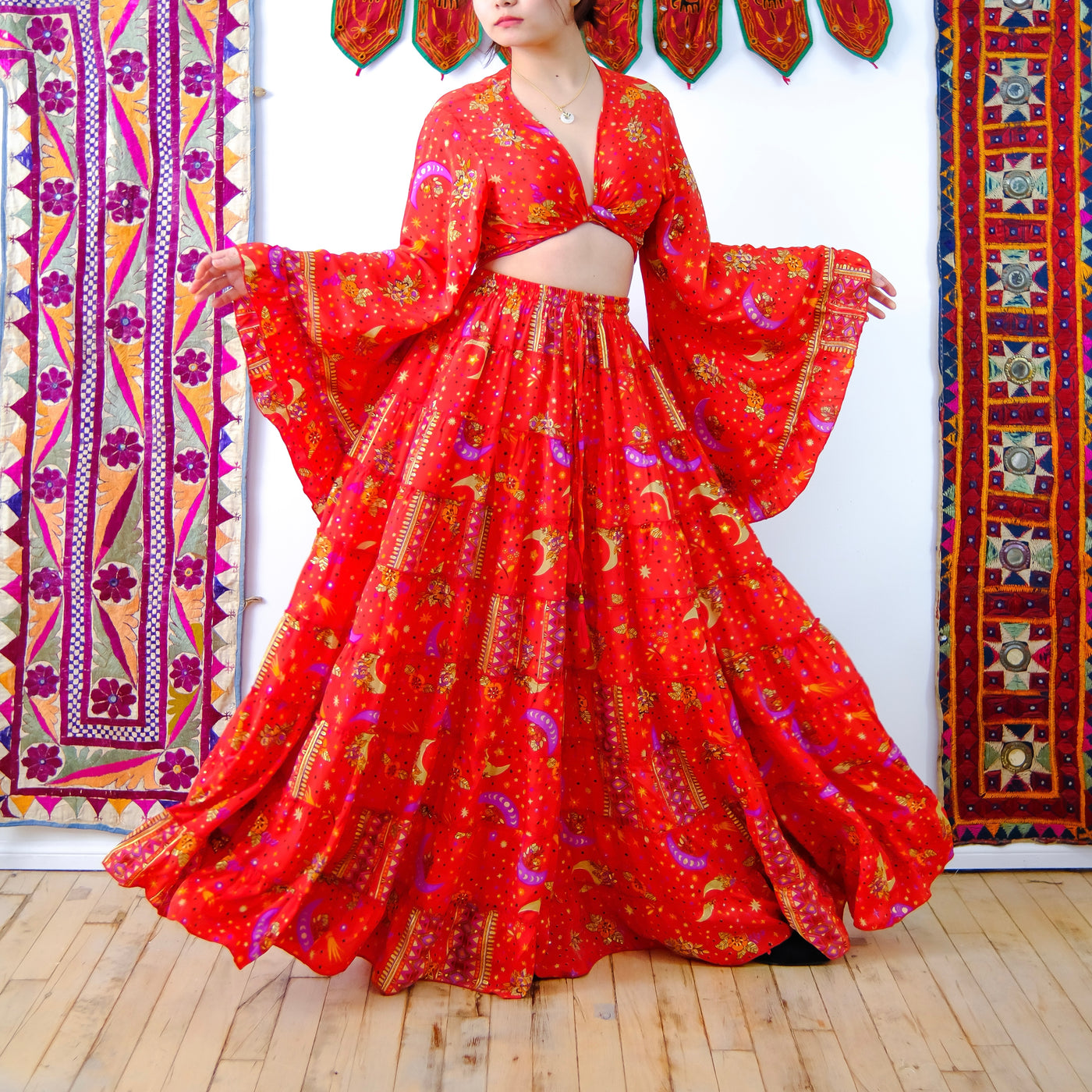 Stevie Inspired Flowy Tiered Skirt With Ruffle Top – karmanepalcrafts